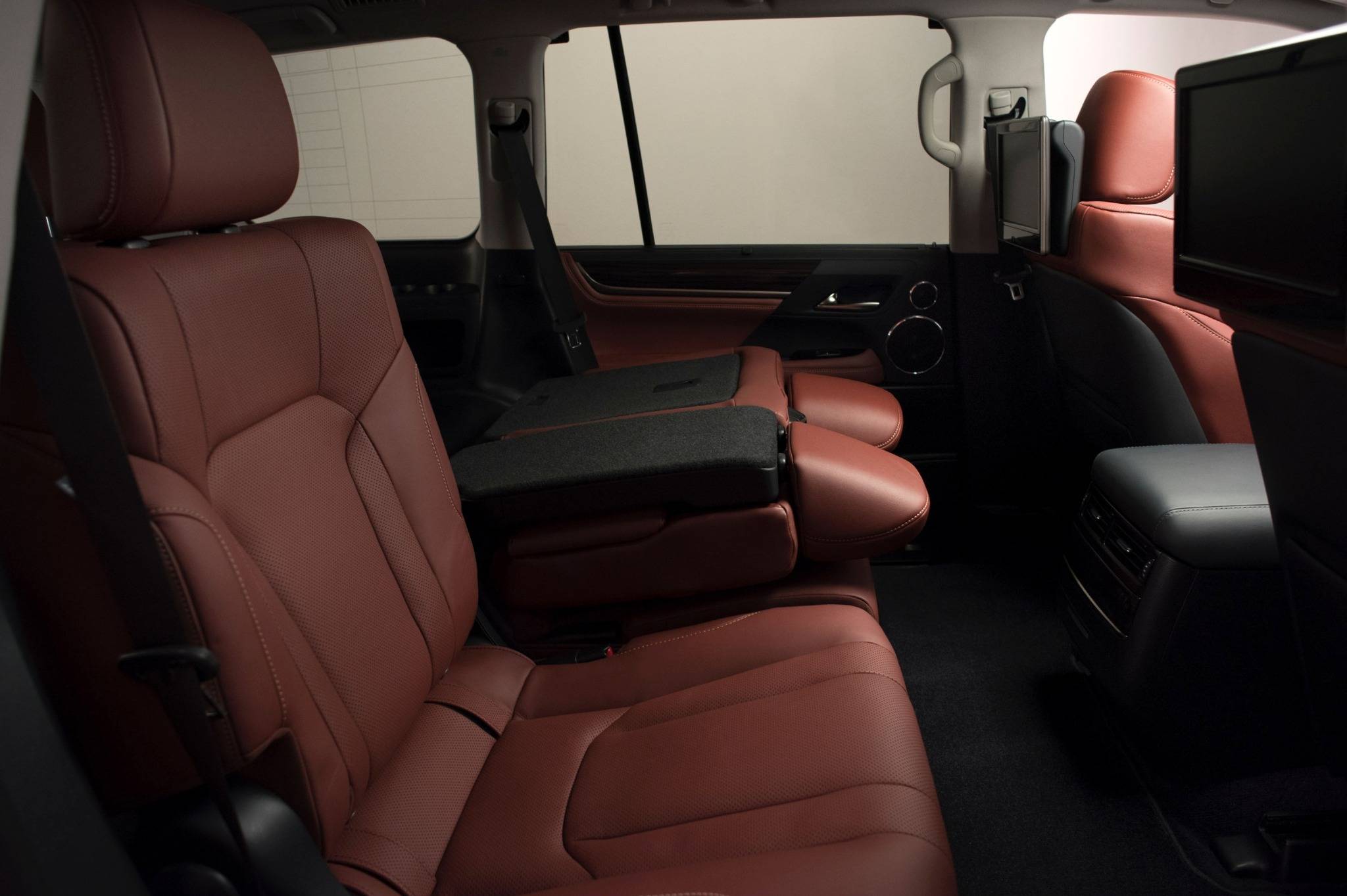 2017 Lexus LX 570 VINs, Configurations, MSRP & Specs - AutoDetective 2017 Lexus LX 570 VINs, Configurations, MSRP & Specs - AutoDetective